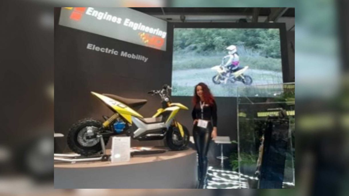 Stratos electric off-road motorcycle unveiled