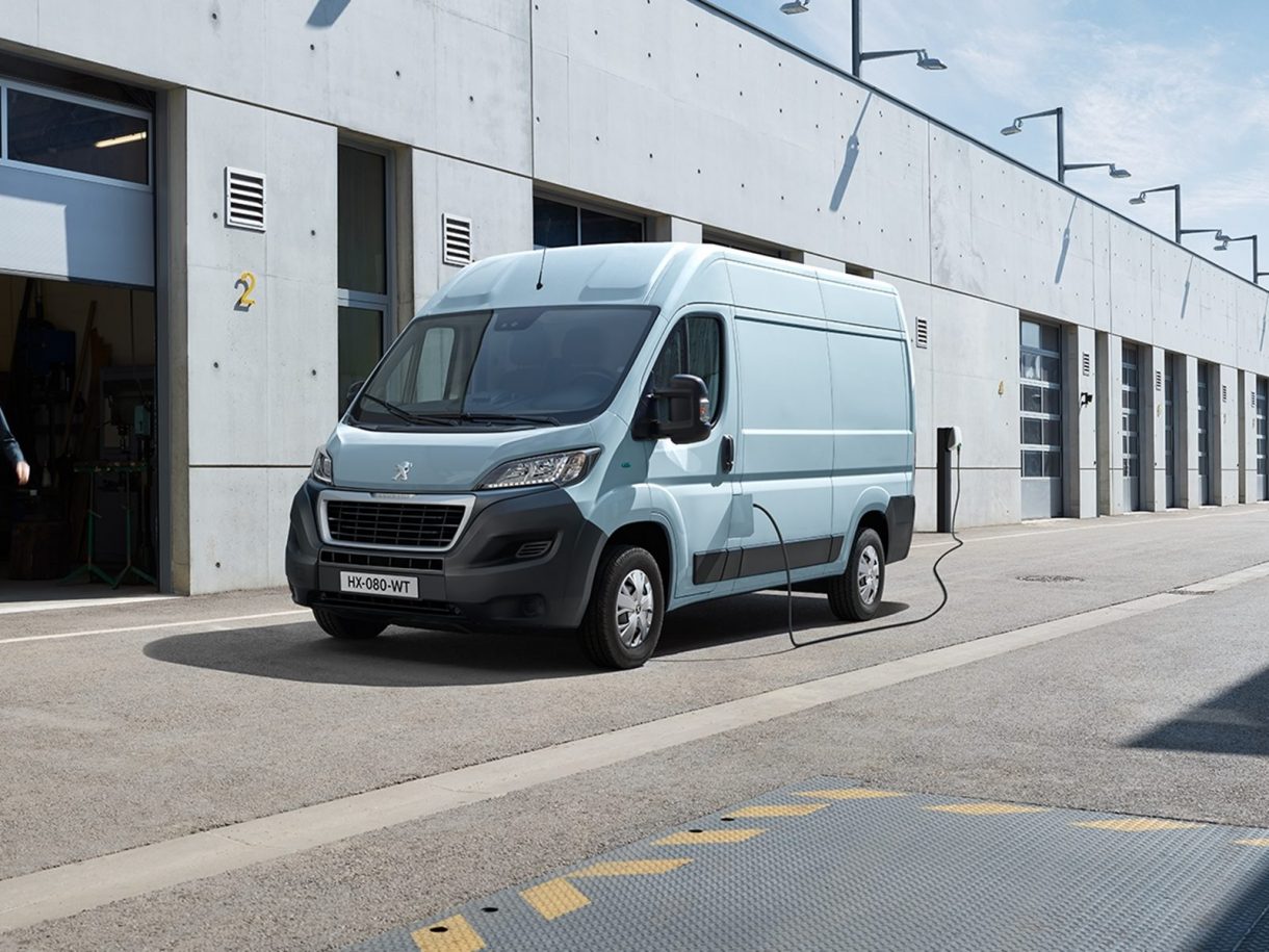 The Peugeot e Boxer joins the range of electric vehicles for professionals