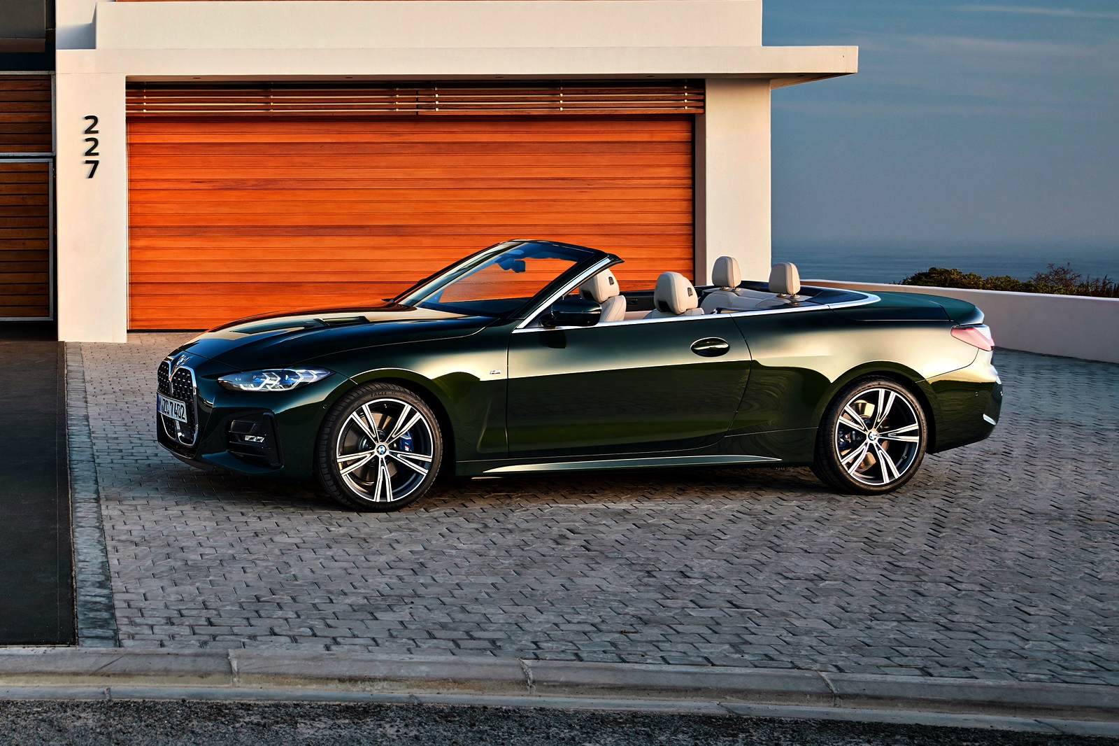 The most efficient and attractive 4 BMW 2021 Series Convertible hybrid ...