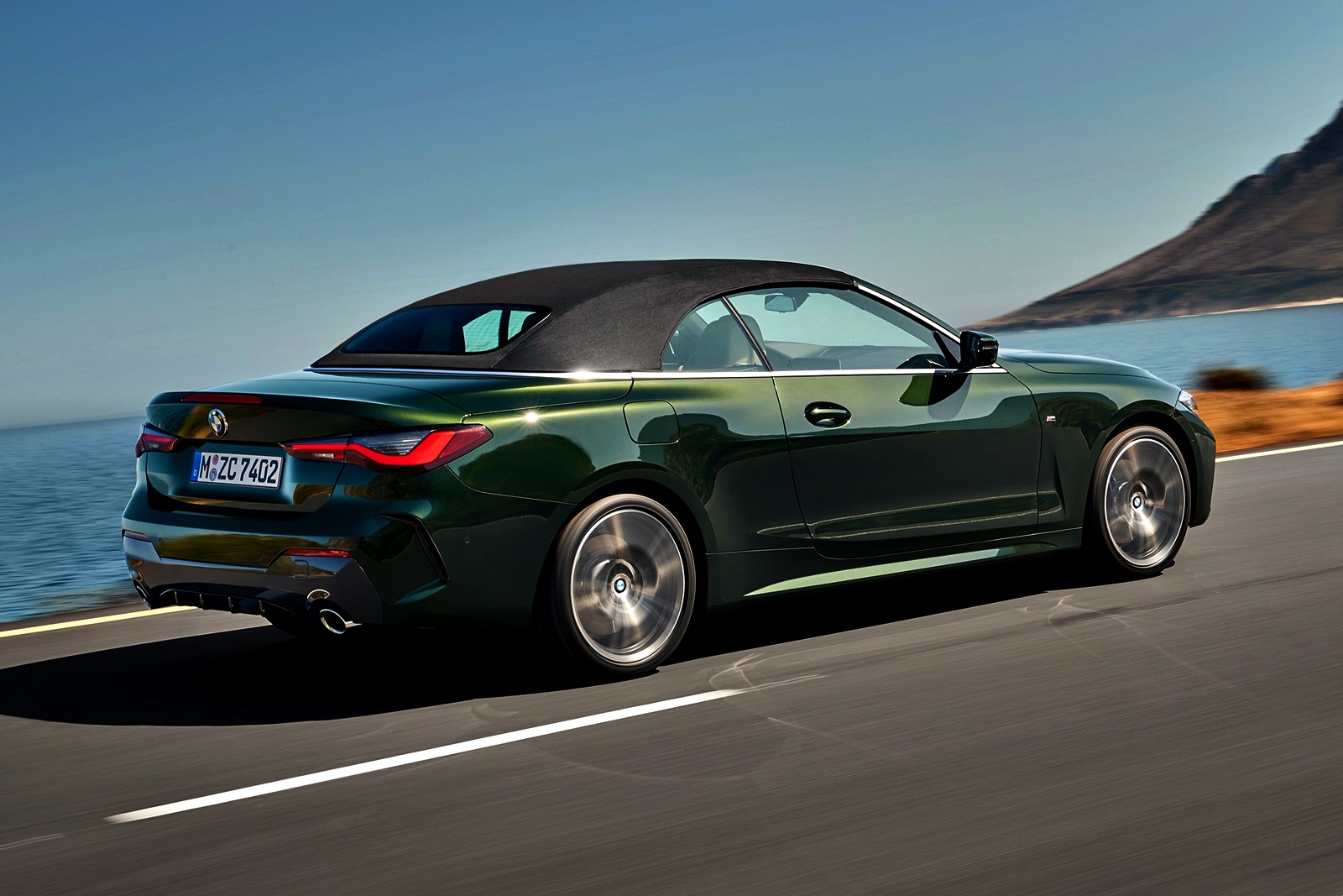 BMW 4 Series Convertible Hybrid - Driving ECO