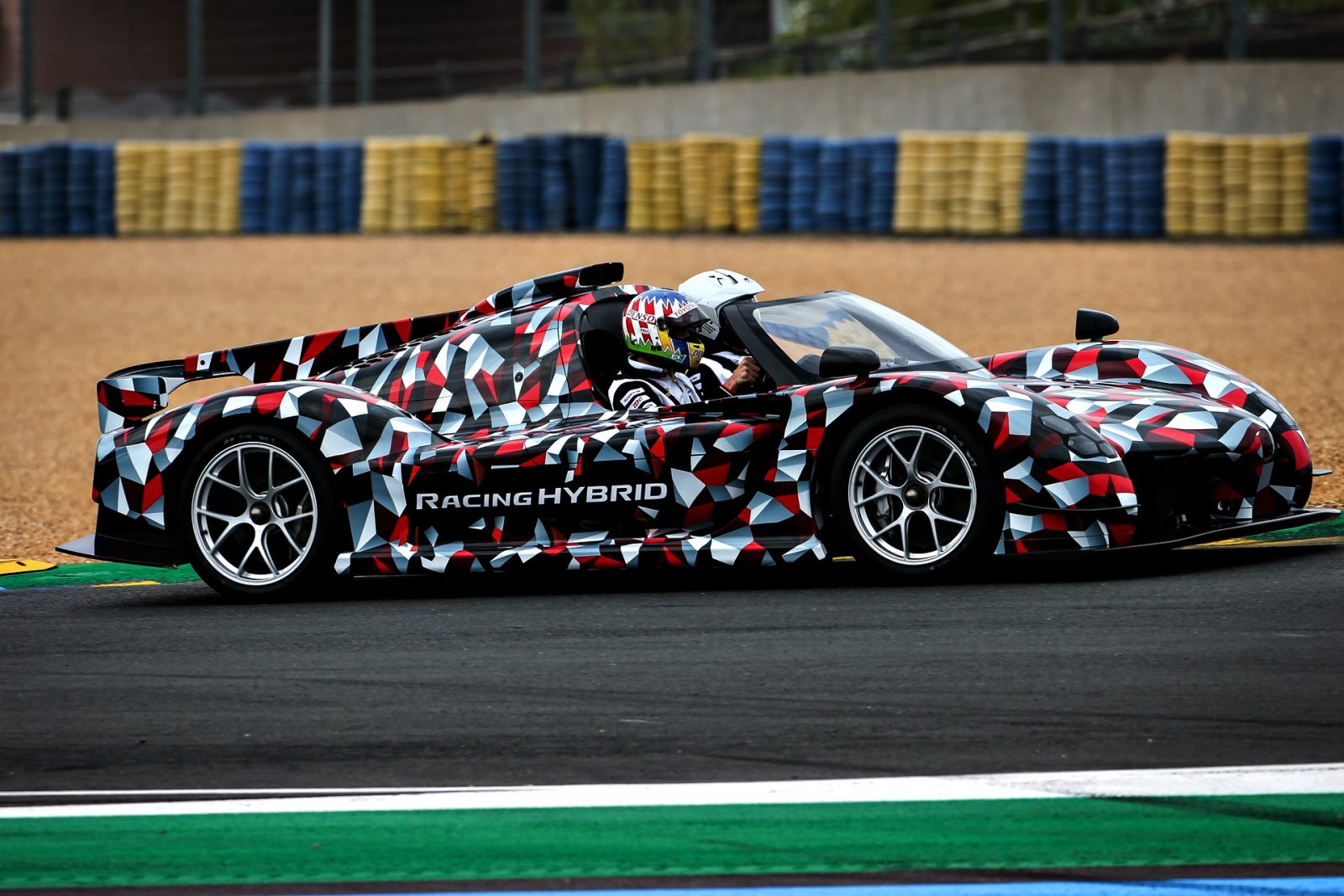 The prototype of the Toyota GR Super Sport, the Japanese hypercar ...