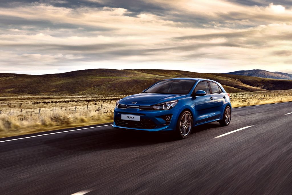 Nuevo KIA Rio MHEV, el utilitario se actualiza y asume la hibridación ...