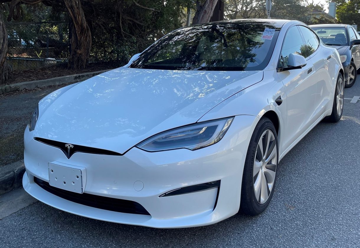 Tesla Model S 2021 Test Car Carmel - Driving ECO
