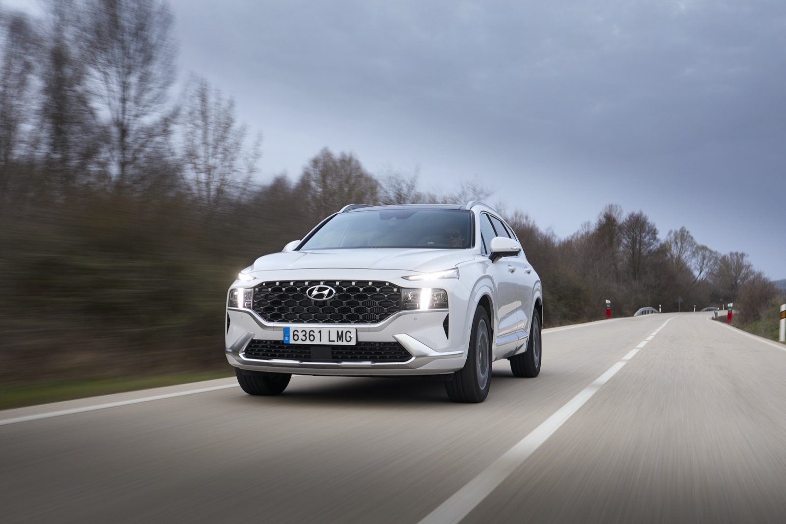 Noul Hyundai Santa Fe: am testat versiunile hibrid și plug-in hybrid