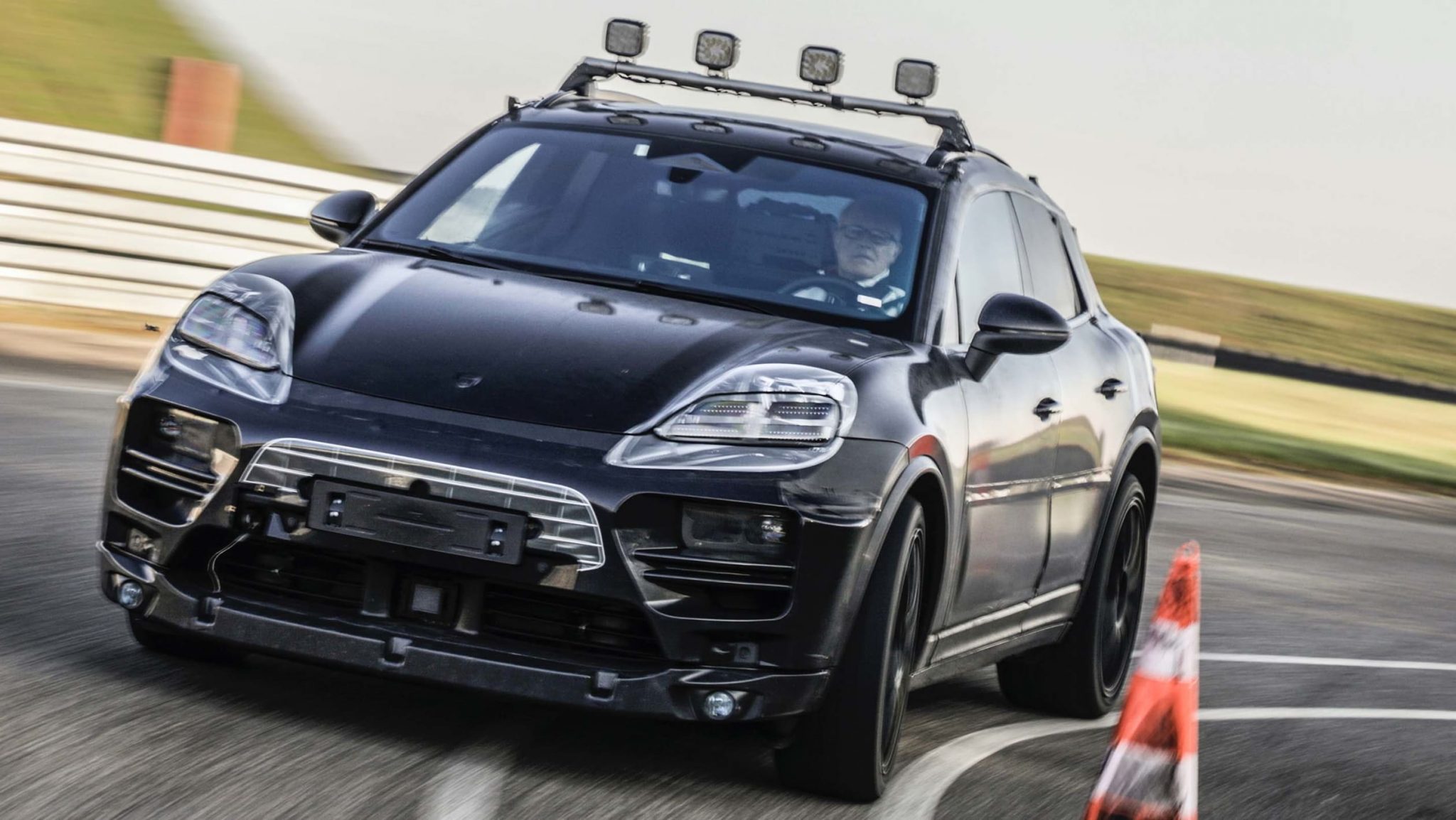 Porsche Macan7 - Driving ECO