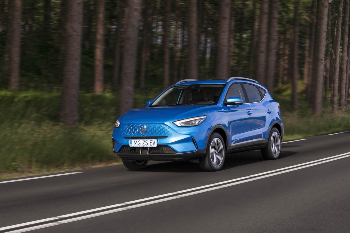Mg motors zs ev electric suv store