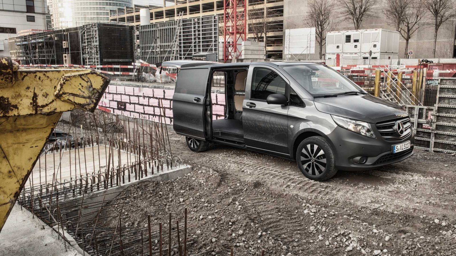 Mercedes-Benz updates the commercial version of the eVito van