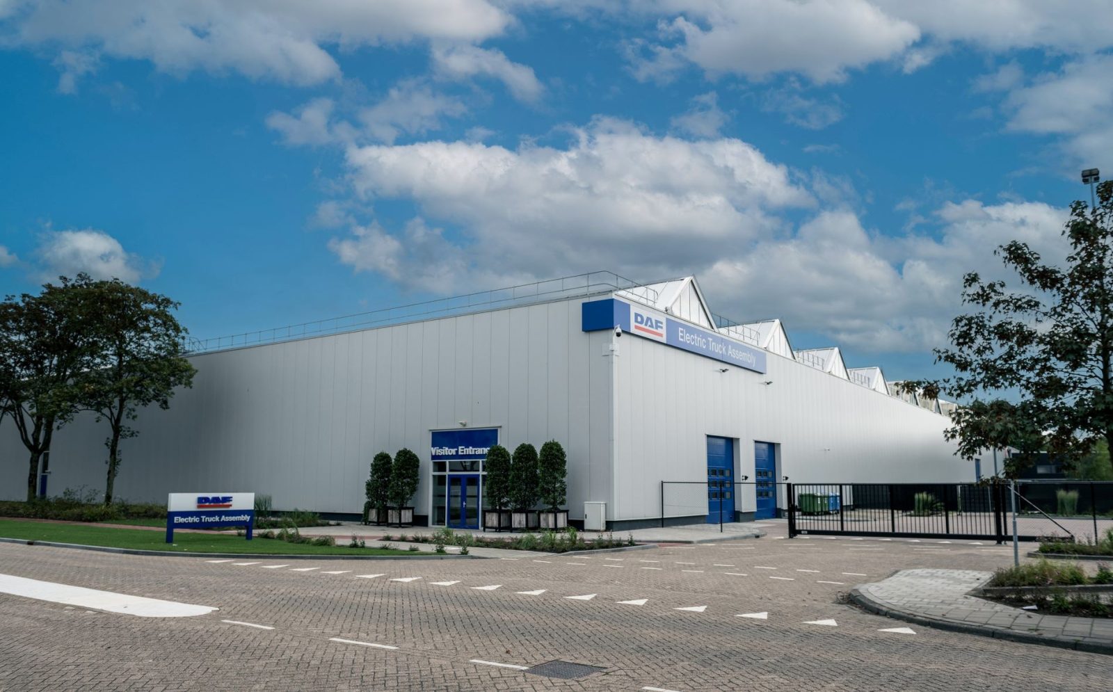 DAF abre una nueva planta de camiones eléctricos en Eindhoven