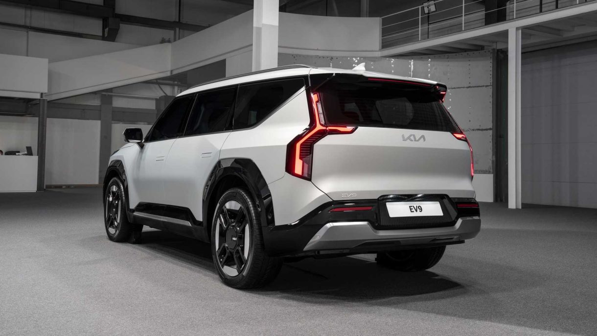 Kia Ev9 Production Version Back - Driving ECO