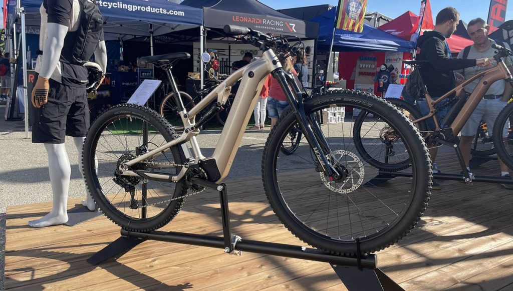 Esta es la Rockrider E-EXPL 500 S, la bicicleta económica de Decathlon