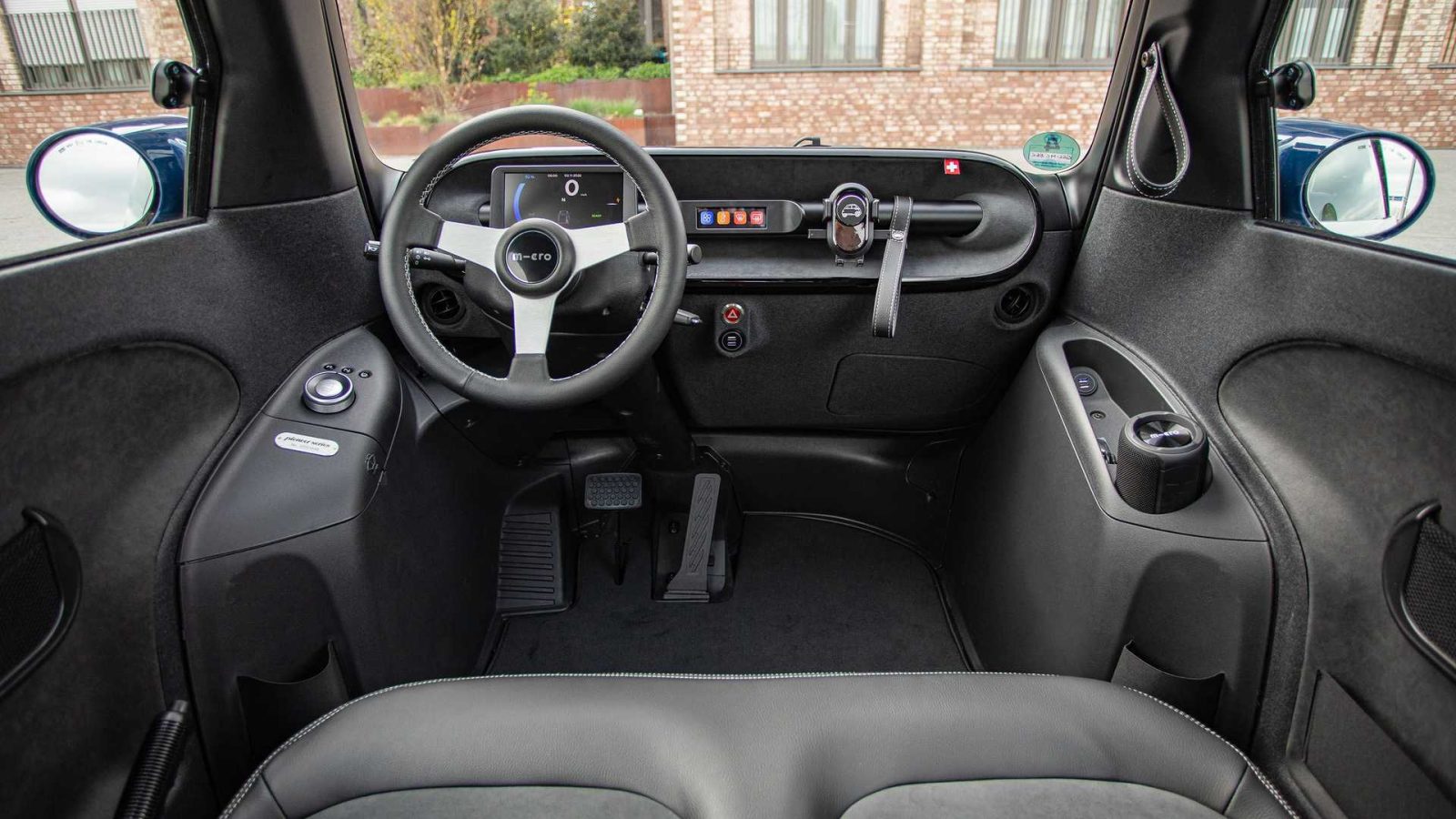 Microlino 2023 Interior - Driving ECO