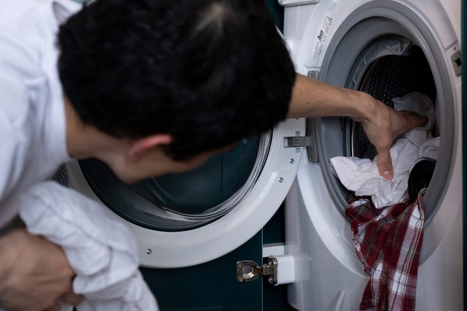 Discover how your washing machine is polluting oceans without you ...