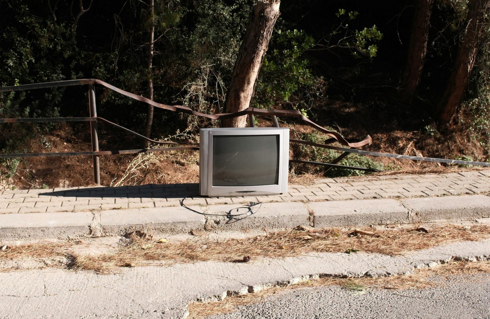 Jeste li znali da se samo 17% e-otpada reciklira? Otkrijte utjecaj ...