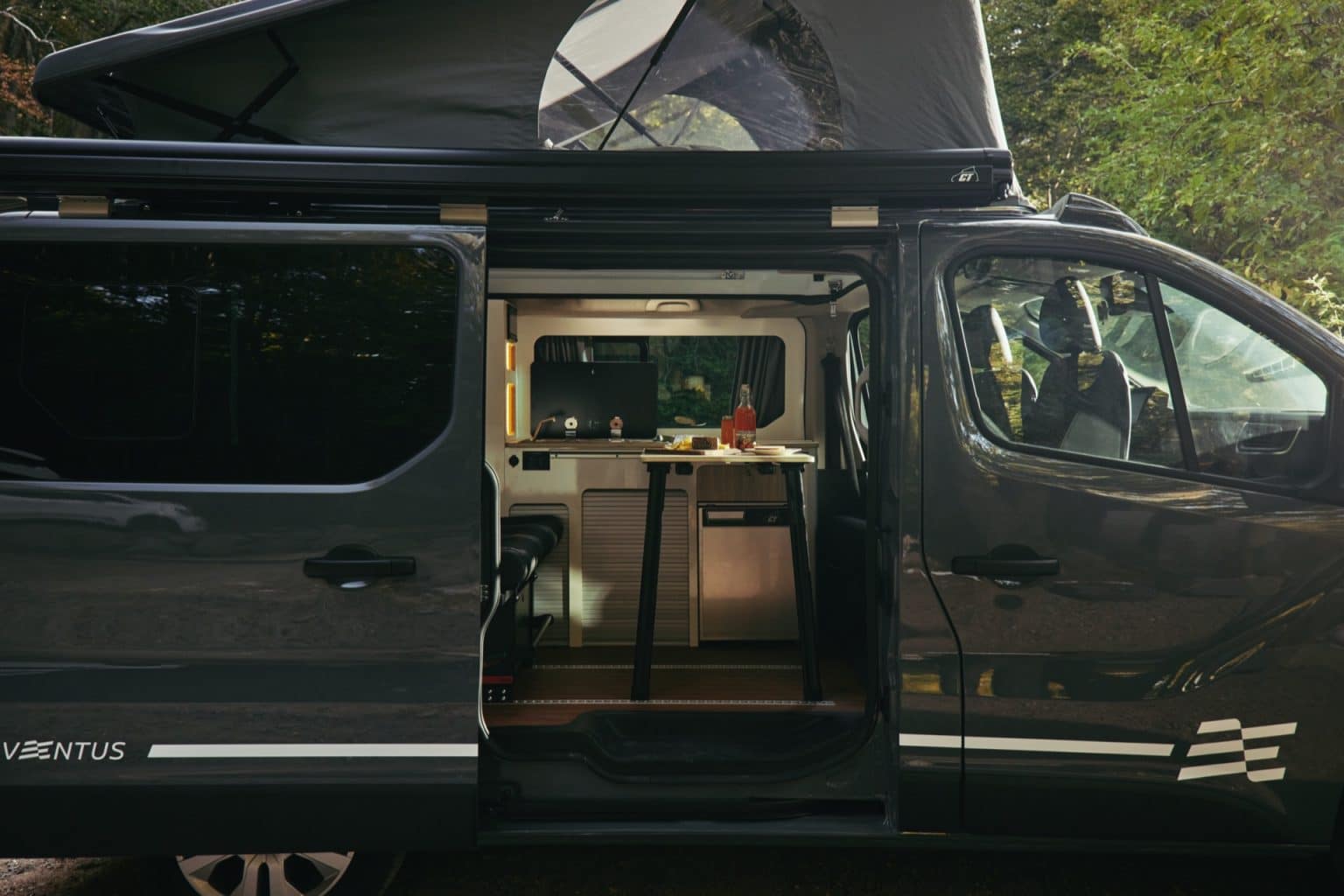 Las furgonetas camper para los más aventureros: nueva gama Nissan Ventus