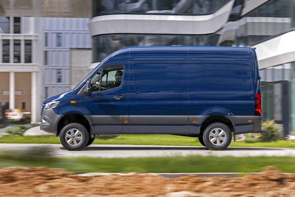 Mercedes-Benz Sprinter y eSprinter: el buque insignia de las furgonetas ...