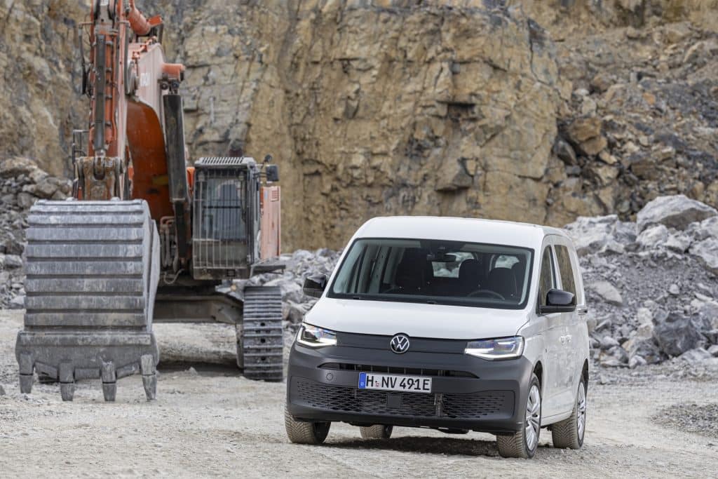 Al volante del Volkswagen Caddy Cargo eHYBRID: la alternativa ideal ...