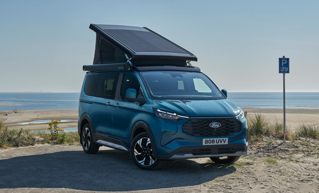 Abbiamo testato il Ford Transit Custom Nugget del 2025: ecco come si ...