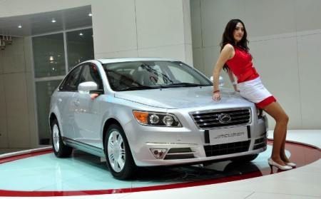 Changfeng Acumen Sedán: ni Volvo se libra