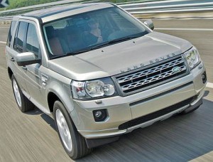 Land Rover llama revisión al Freelander 2 por riesgo de incendio