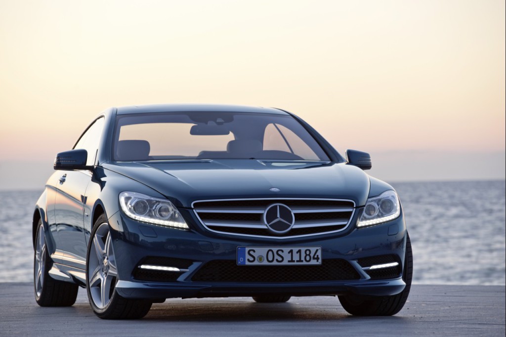 Mercedes-Benz hace oficial el restyling del CL