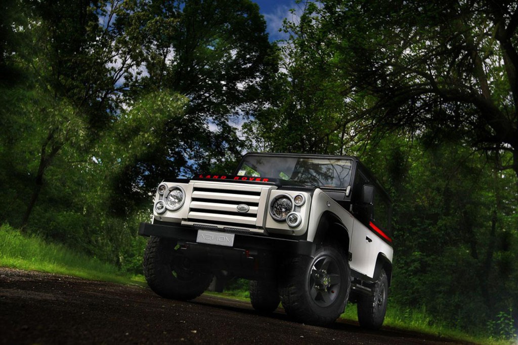 Land Rover Defender por Aznom