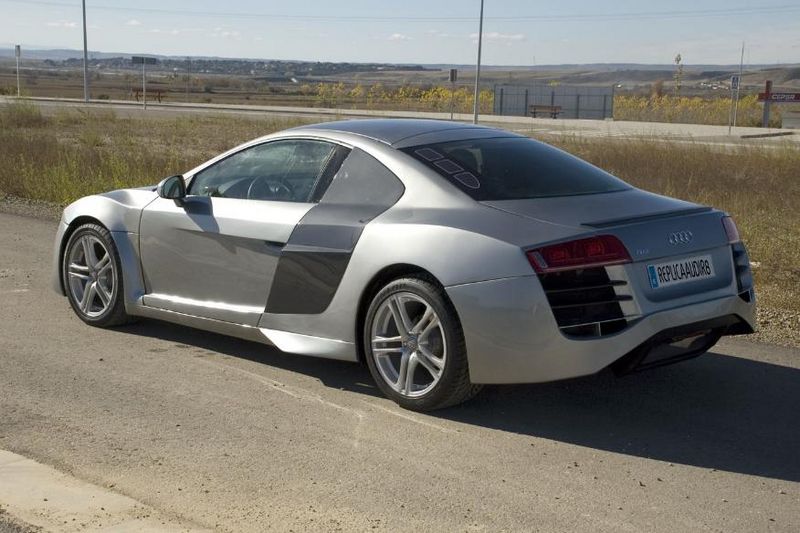 replica-audi-r8_espanac