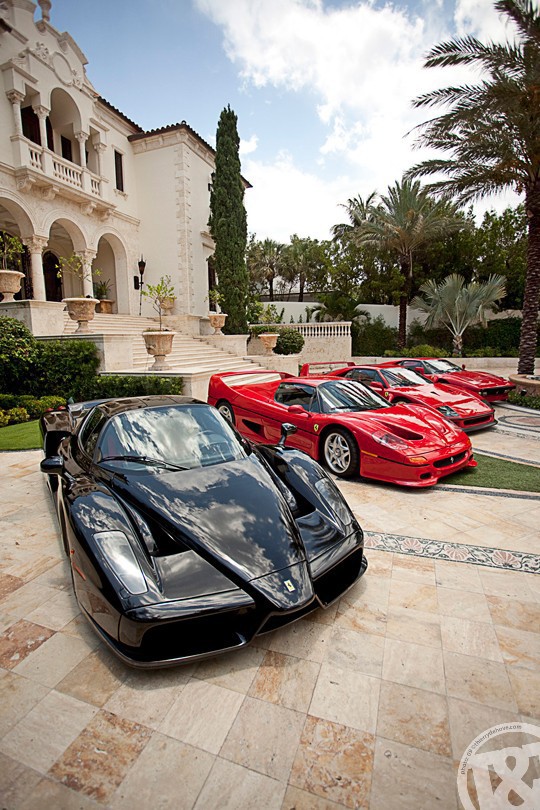 ferrari_collection_at_mansion_in_delray_beach_florida_002