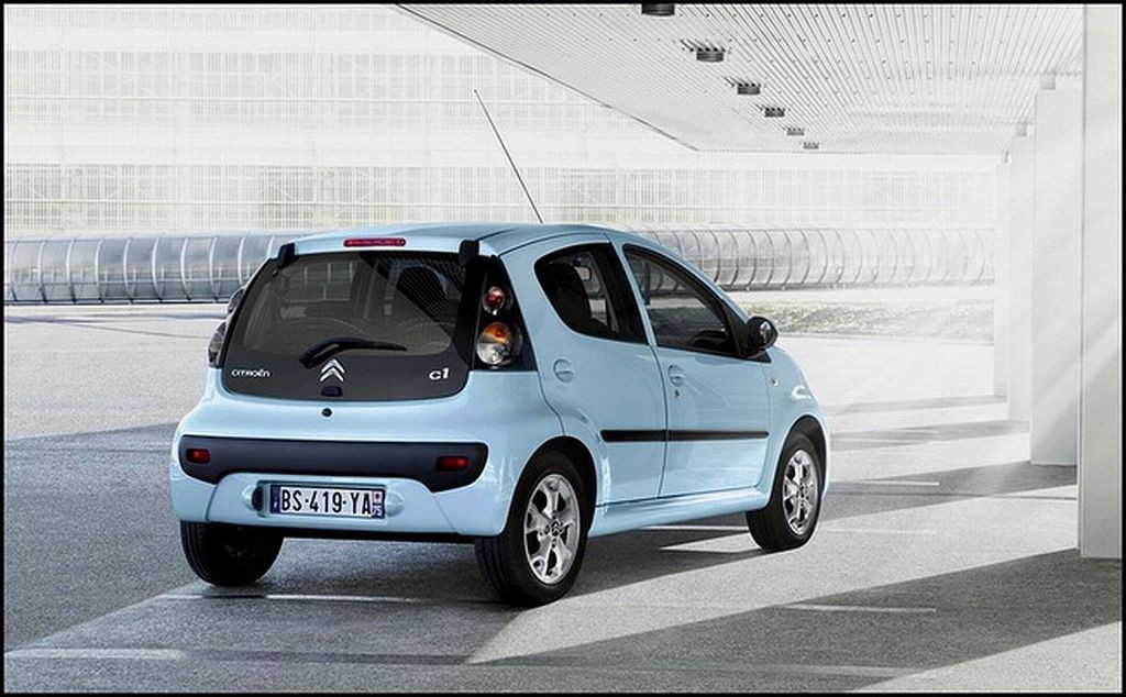 Se filtran fotos del nuevo Citroën C1/Peugeot 107(III)