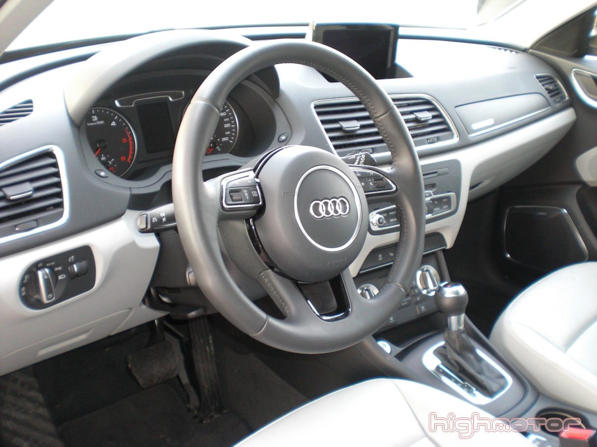 audi-q3-interior