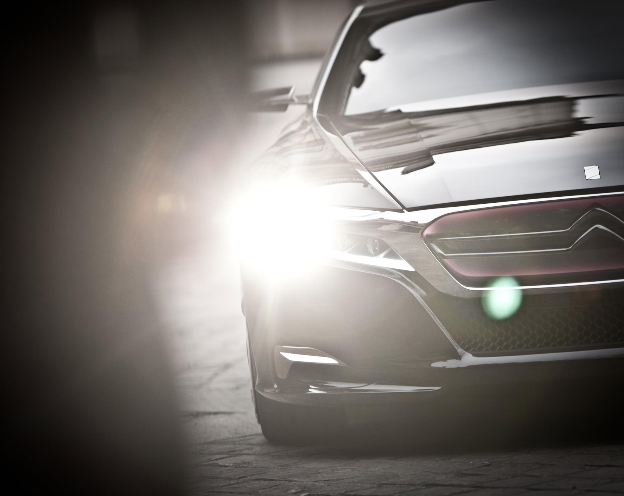 First teasers of the next Citroën DS