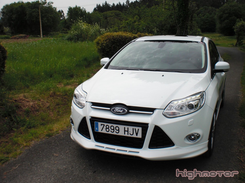 Ford Focus 1.0 Ecoboost mit 125 PS, Kontakt in Ferrol