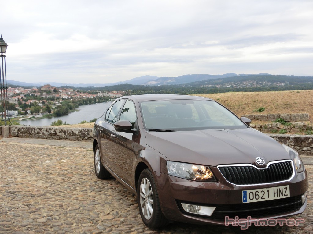 Skoda Octavia 1.6 TDI 105 CV, prueba (Diseño exterior, interior y maletero)