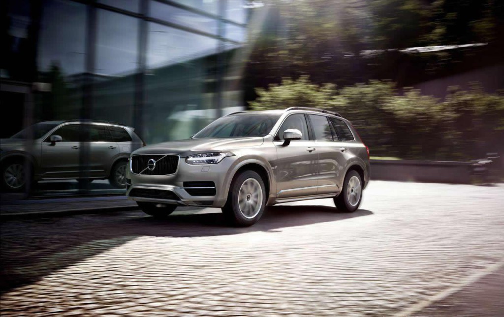 The new Volvo XC90 suffers its first recall