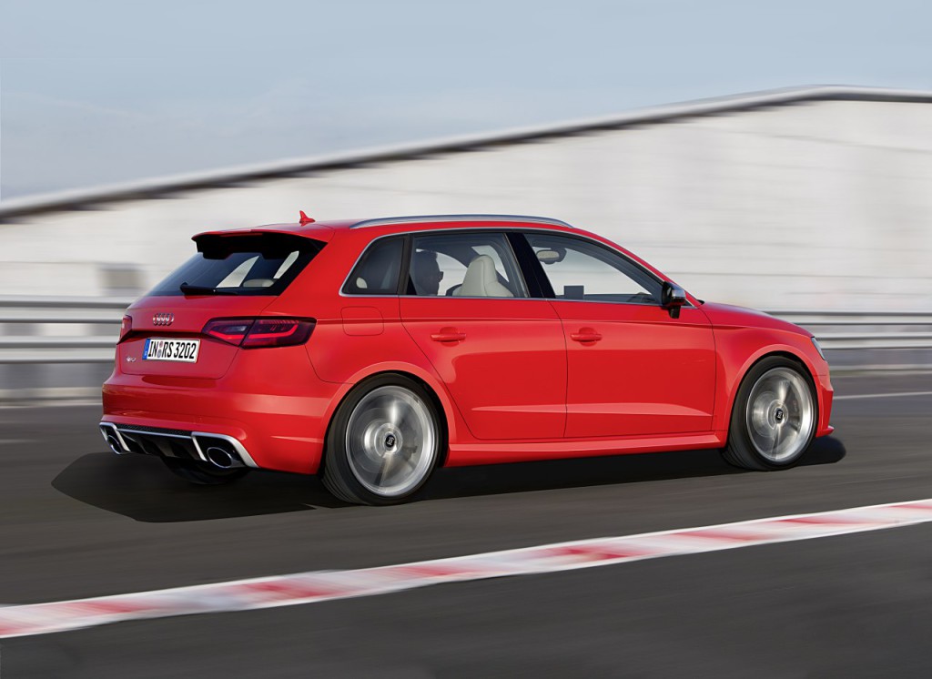 2015-audi-rs3-sportback (1)