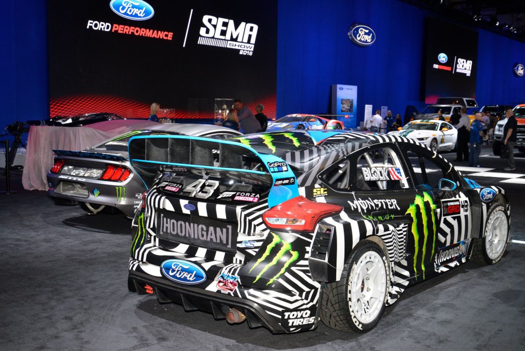Ford fa tendenza al SEMA 2016 con dozzine di auto personalizzate