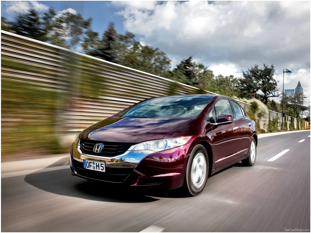 Novinky a testování Clarity Fuel Cell