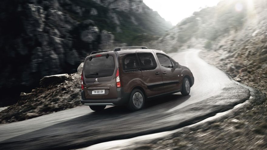 La Peugeot Partner Tepee recibe el acabado Style