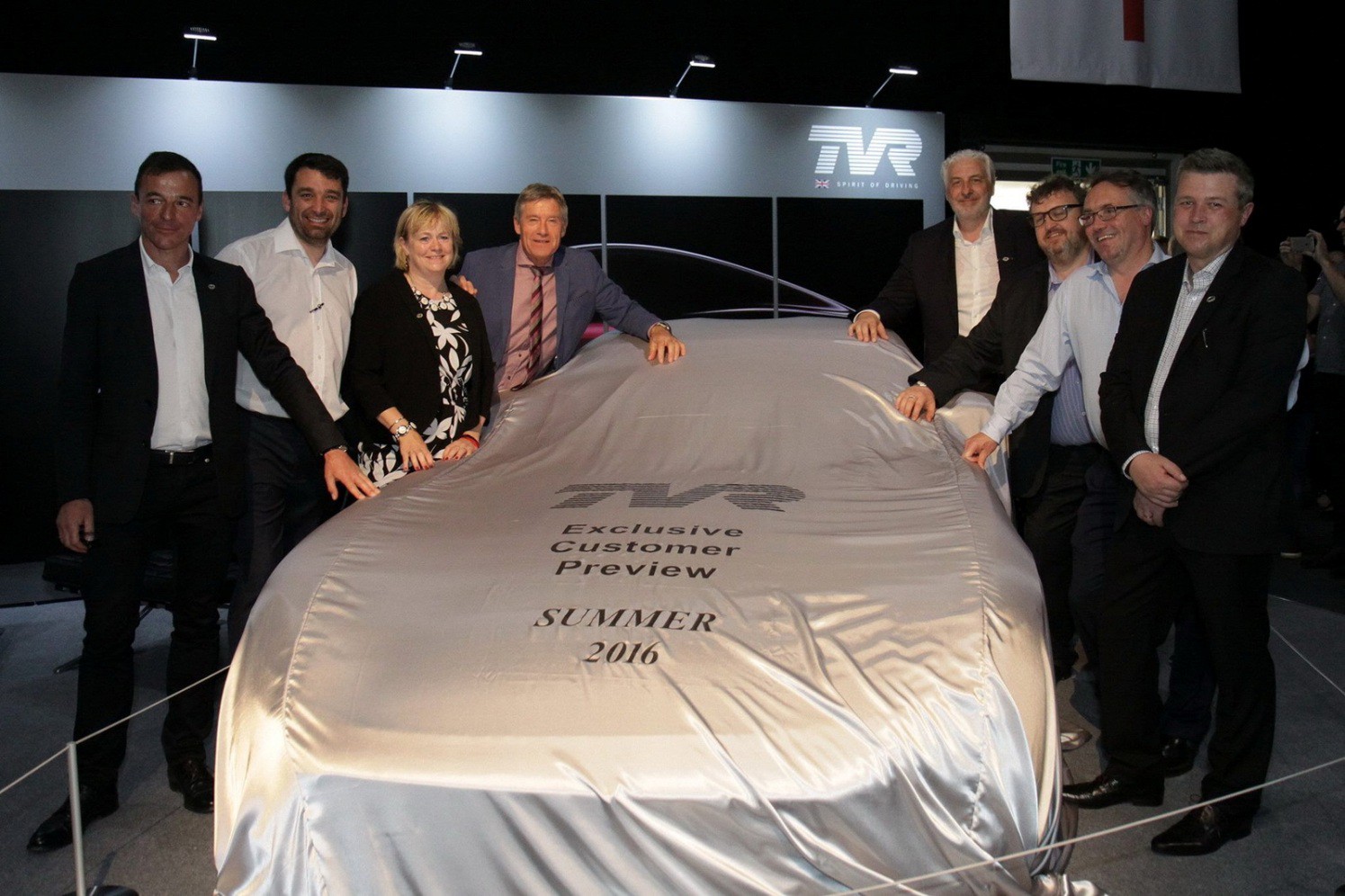 TVR nos enseña una pequeña parte de su nuevo deportivo