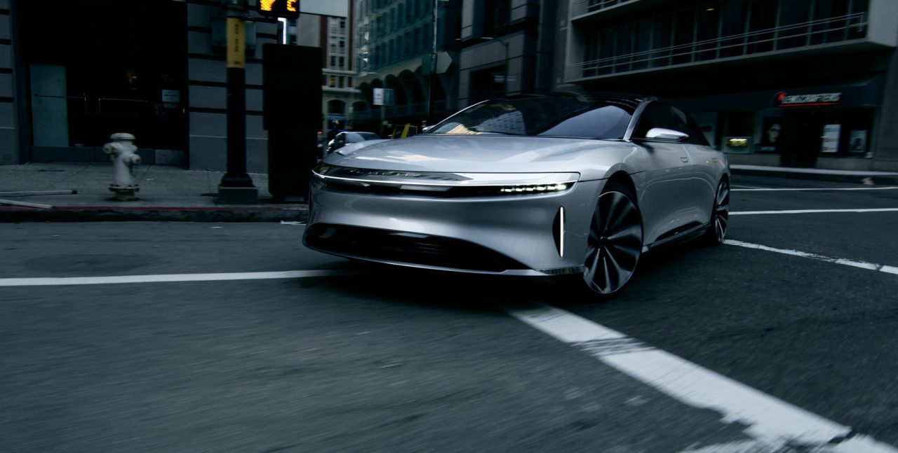 Lucid Air nos muestra las pantallas del Glass Cockpit