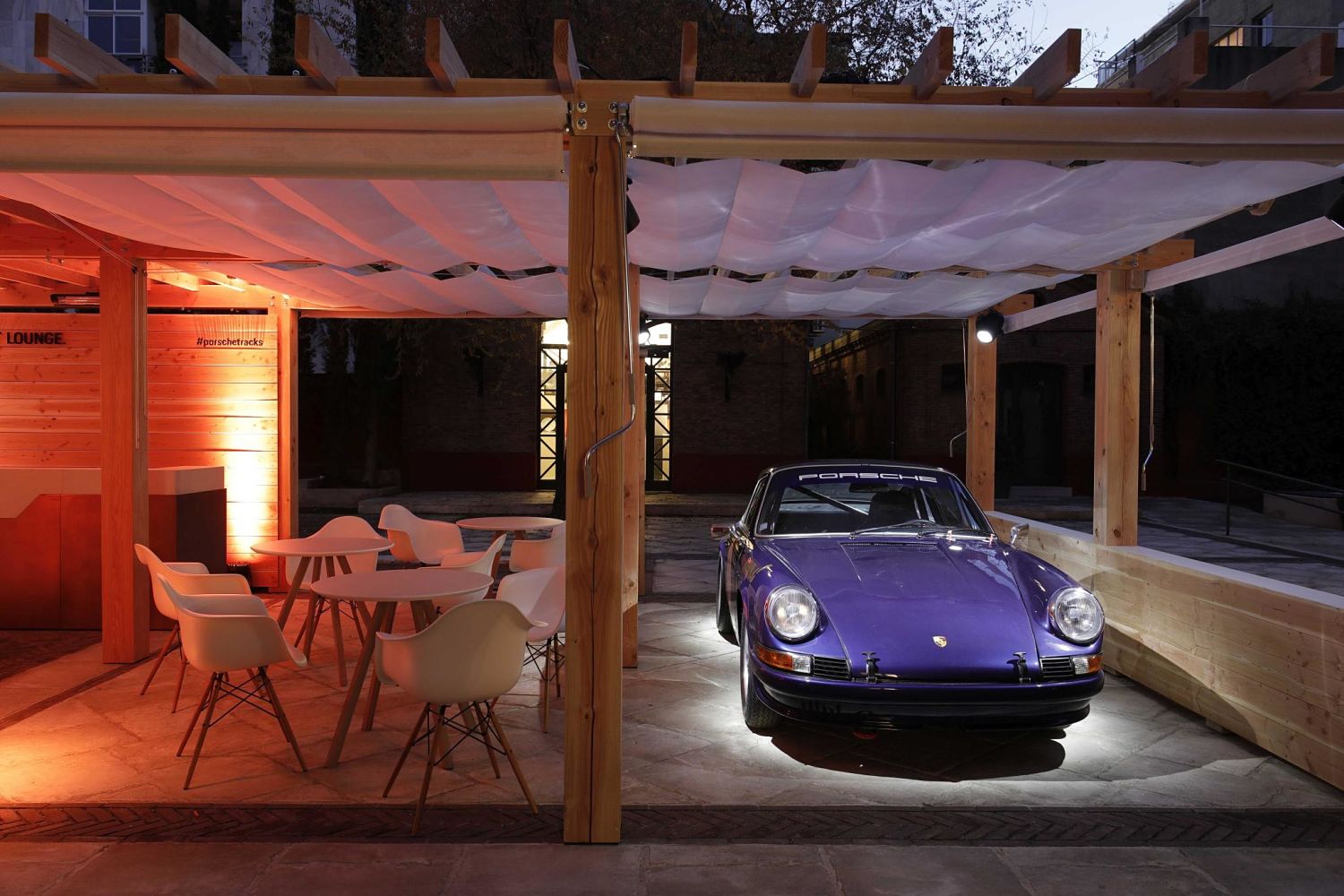 Porsche inaugura la primera Pop Up Store en España