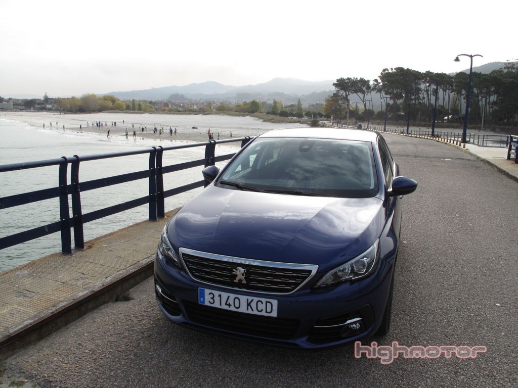 Peugeot-308-2.0-Blue-HDi-Allure-prueba-25