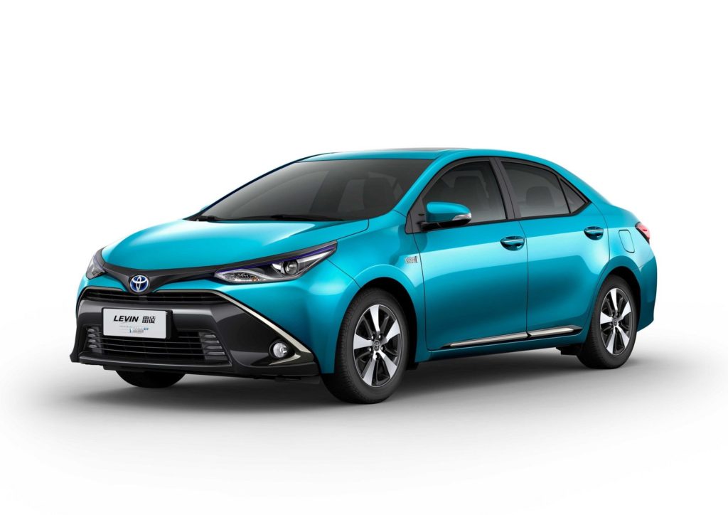 Toyota propune vehicule hibride și un C-HR 100% electric