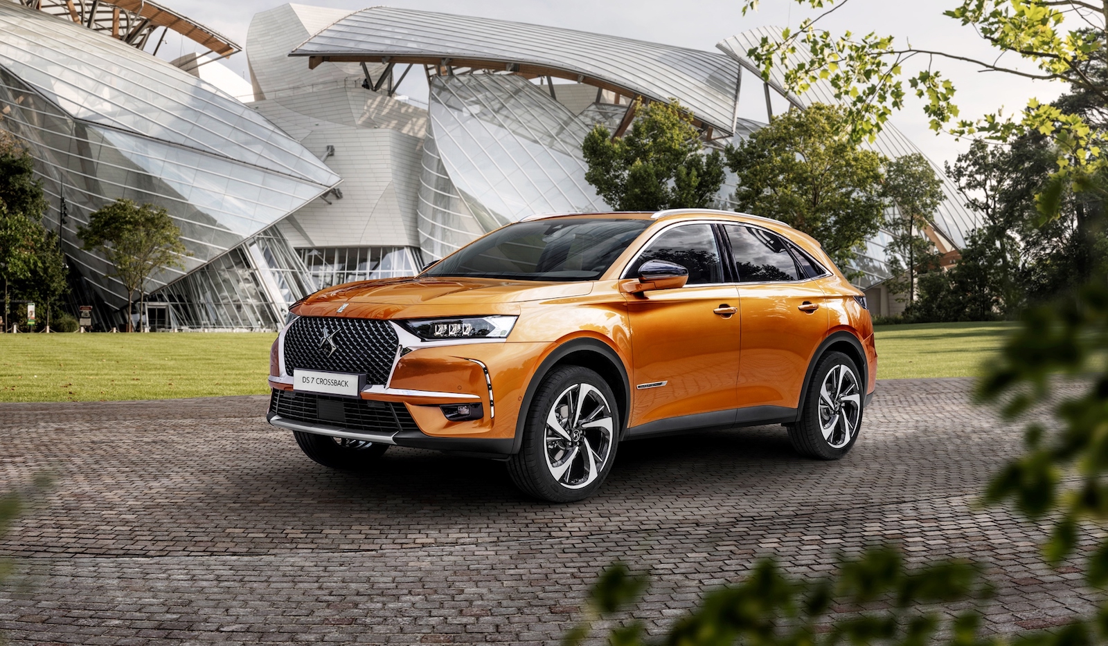 DS7 Crossback: new, more efficient 225 hp petrol engine