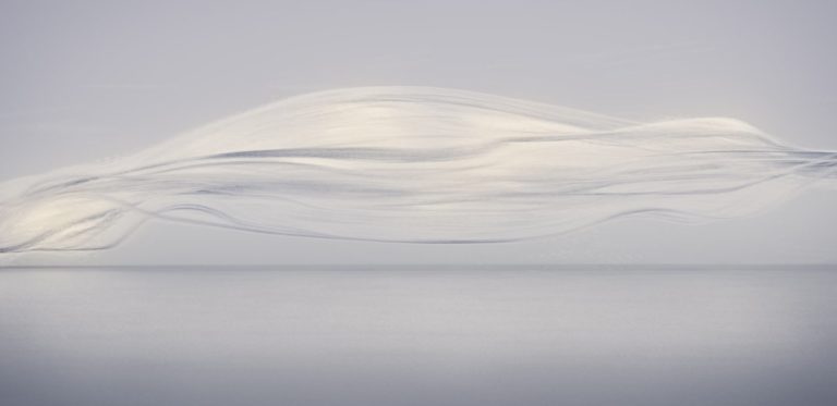 El inminente McLaren BP23 muestra su figura en este teaser