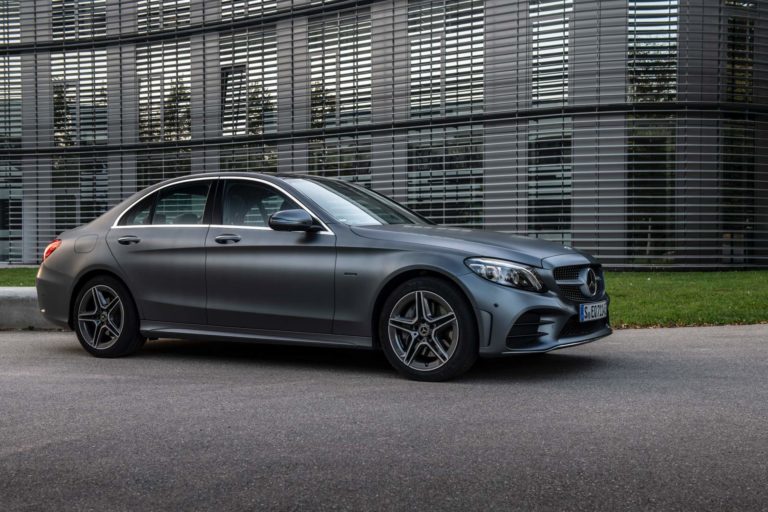 Mercedes C300de, de plug-in hybride met dieselmotor