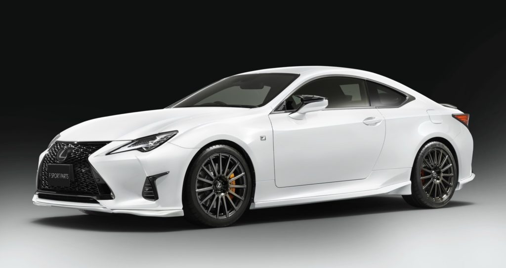 El Lexus RC recibe un nuevo kit aerodinámico solo en Japón