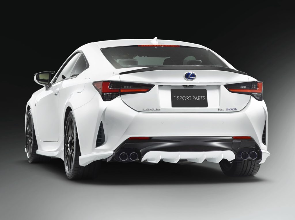 El Lexus RC recibe un nuevo kit aerodinámico solo en Japón