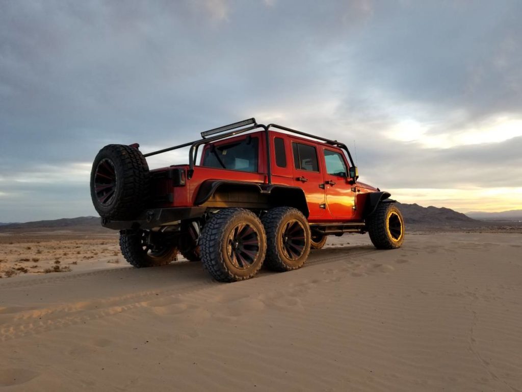 Un pick-up basado en el Jeep Wrangler JK con 712 CV