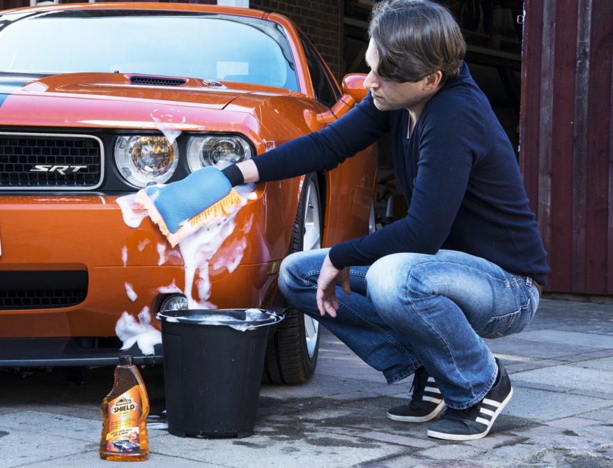 Cómo lavar el coche como un profesional