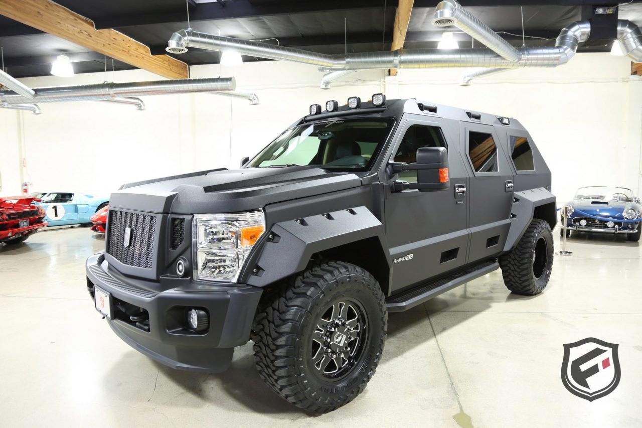 USSV Rhino GX, el SUV extremo basado en un Ford F-450 S-Duty